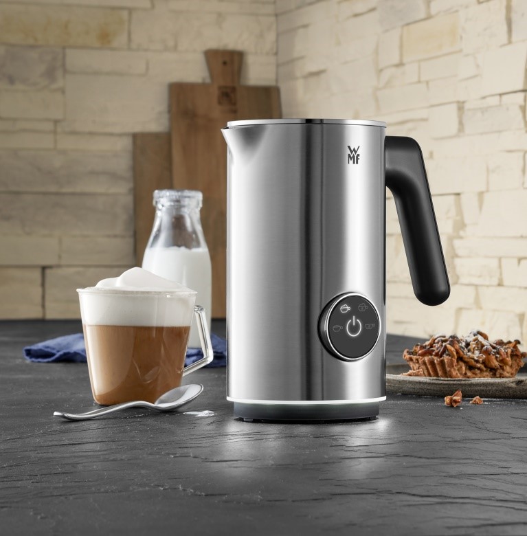 Elegant design and versatile functions: WMF Lumero Milk Frother